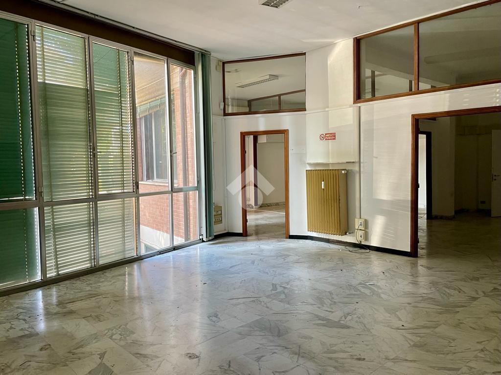 Ufficio in affitto a Chiavari