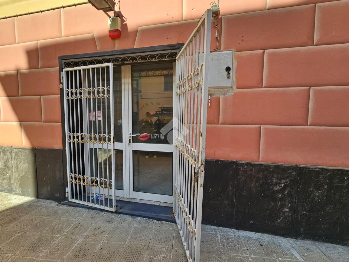 Negozio in affitto a Sestri Levante