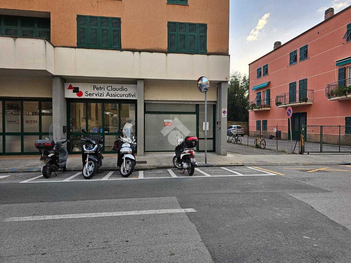 Negozio in affitto a Sestri Levante