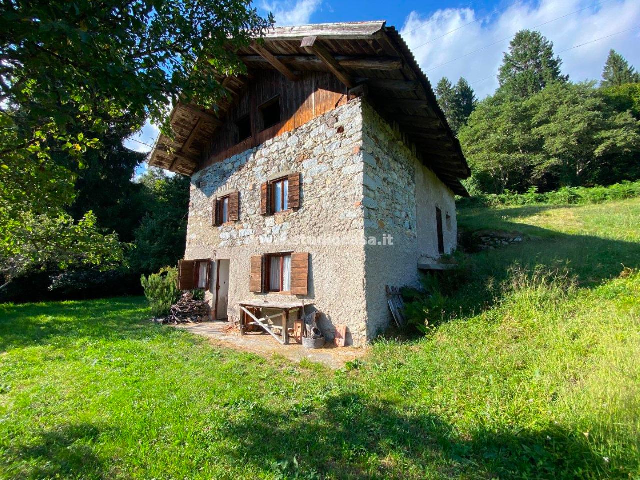 Rustico in vendita a Bieno