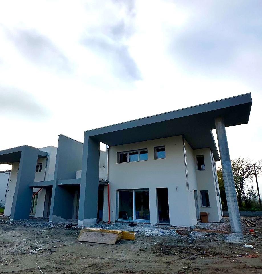 Villa bifamiliare in vendita a Noceto