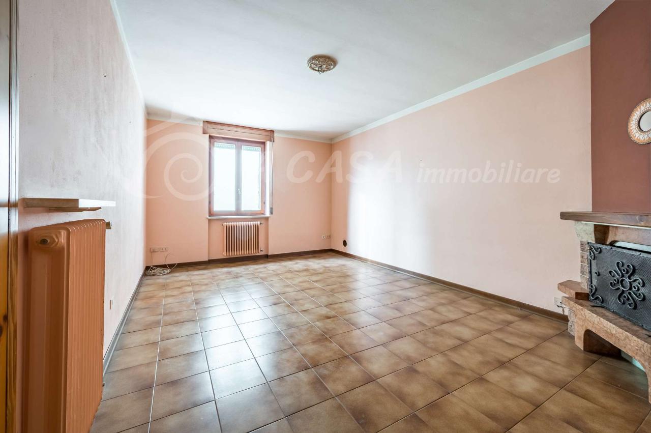 Appartamento in vendita a Sospiro