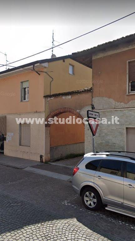 Casa indipendente in vendita a Corteolona e Genzone