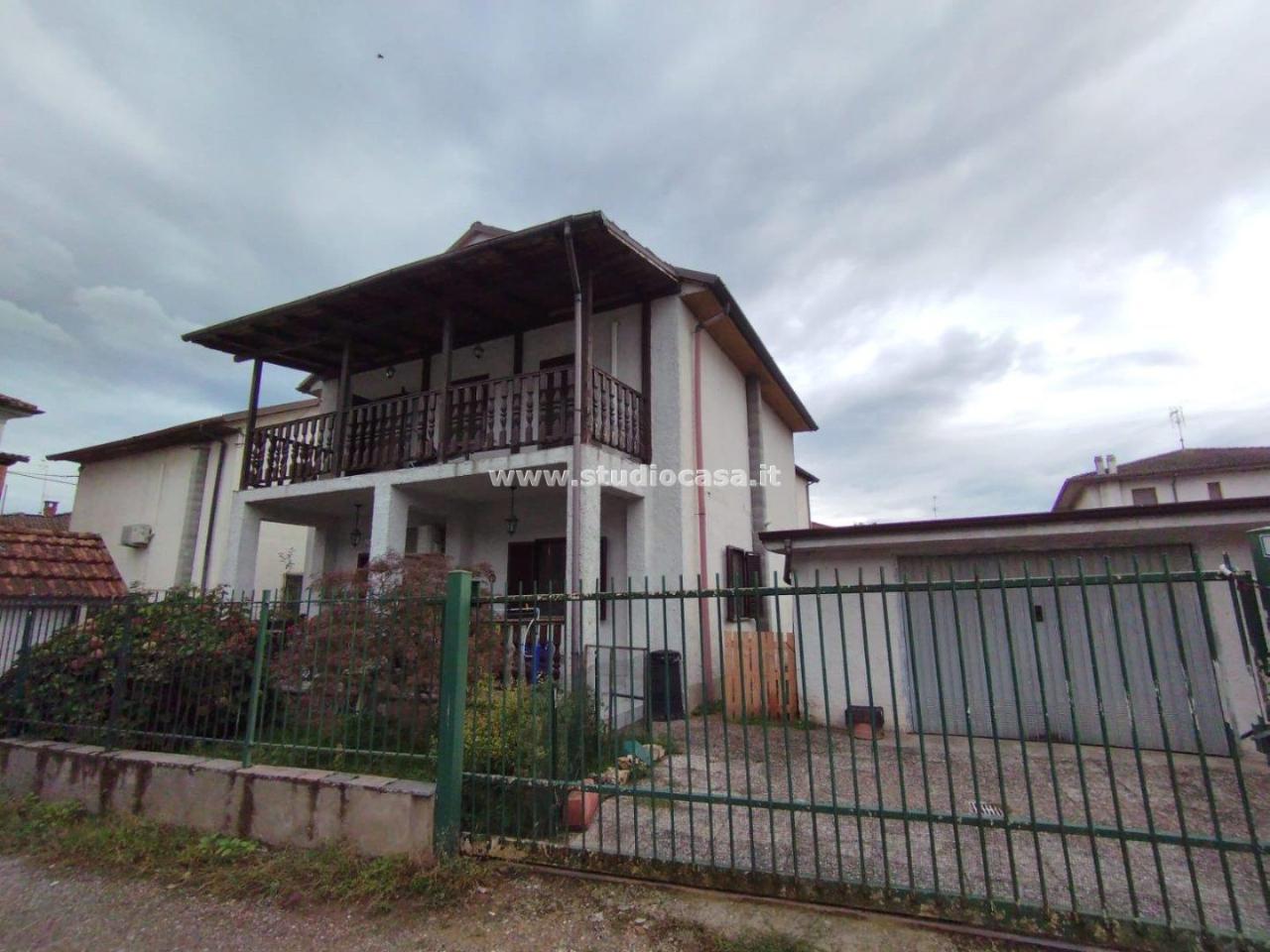 Casa indipendente in vendita a Filighera