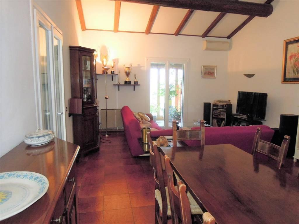 Villa in vendita a Rivergaro