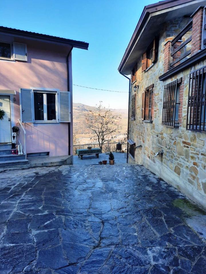 Villa in vendita a Travo