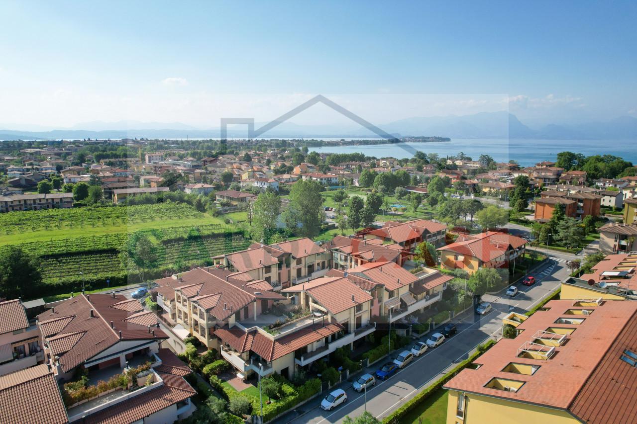 Appartamento in vendita a Sirmione