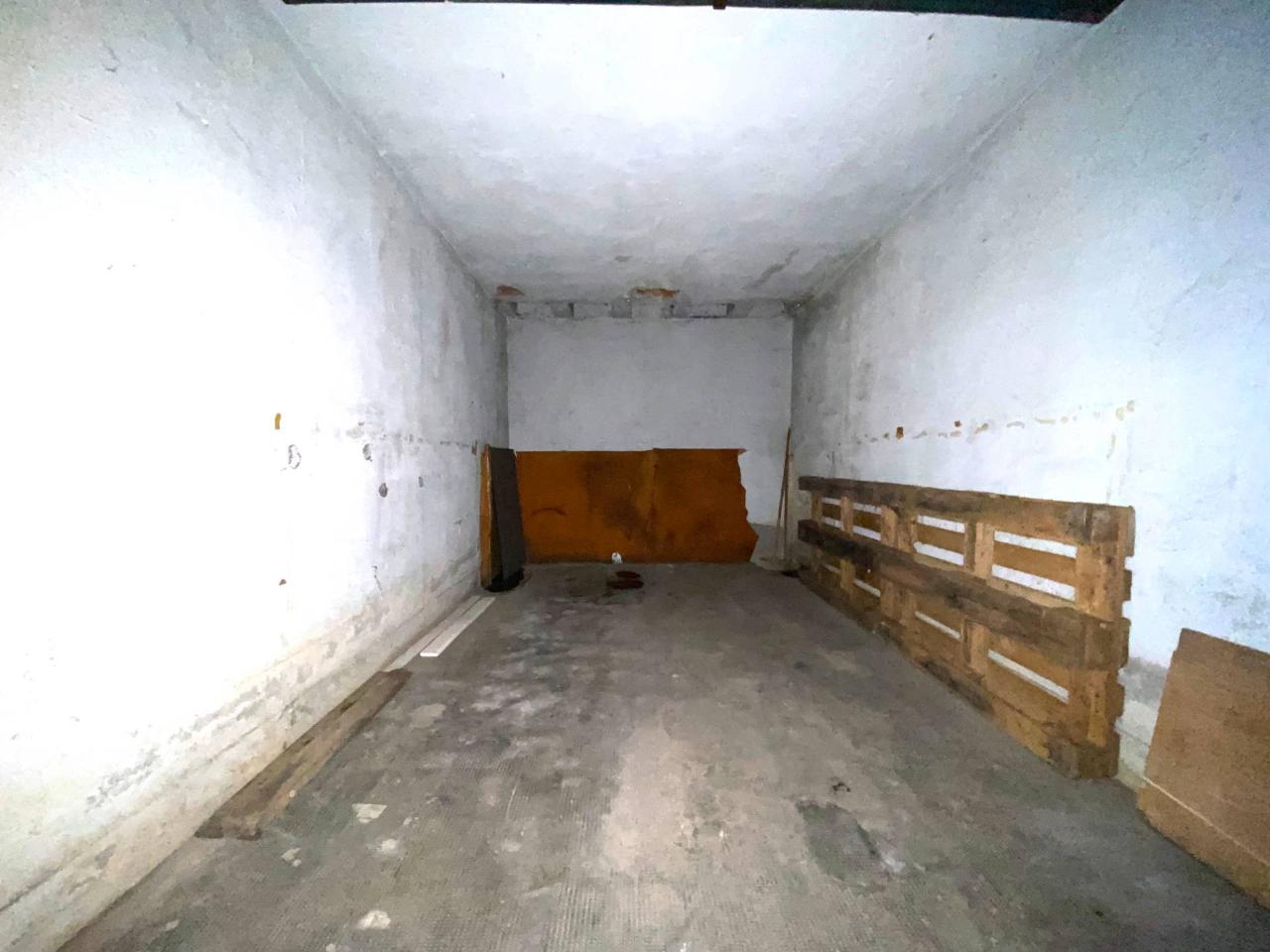 Box in vendita a Moncalieri