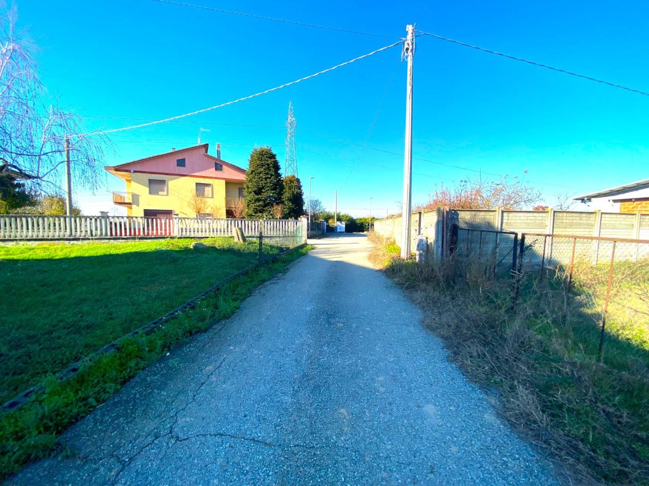 Terreno edificabile in vendita a Torrazza Piemonte