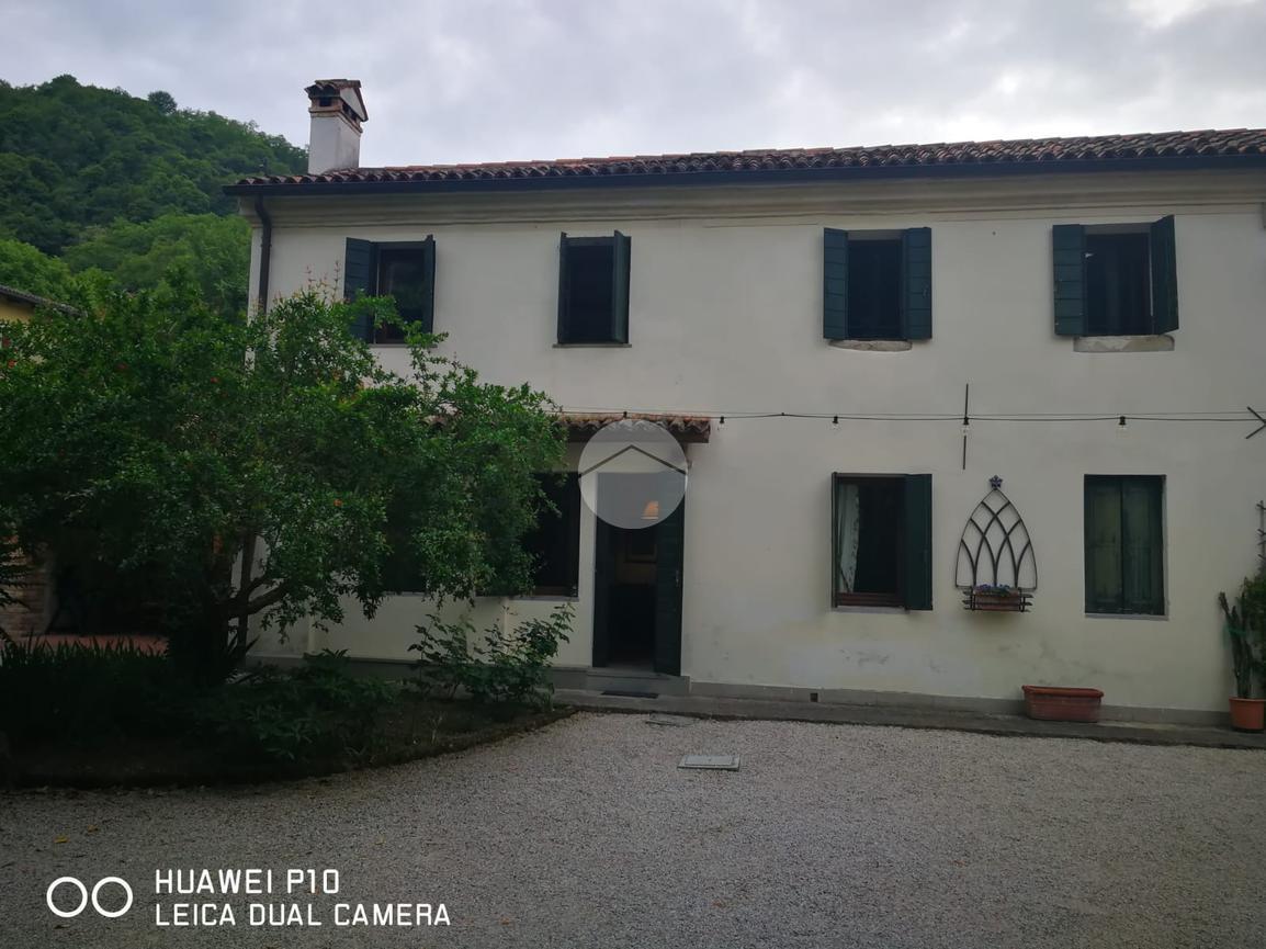 Appartamento in affitto a Torreglia