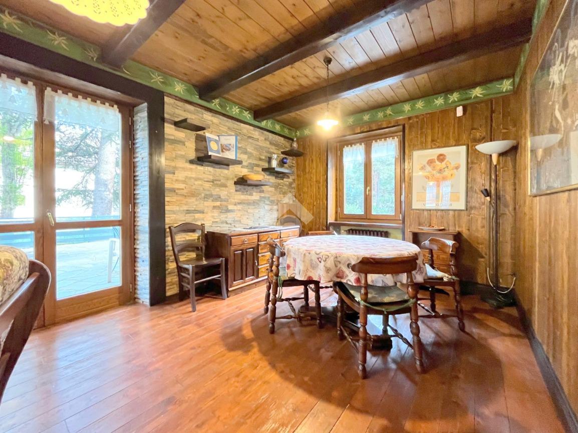 Quadrilocale in Viale S. Francesco 12, Bardonecchia