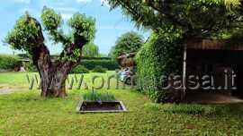 Casa indipendente in vendita a Villafranca Di Verona