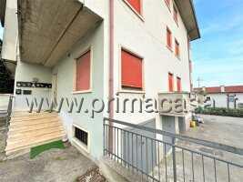 Appartamento in vendita a Gambellara