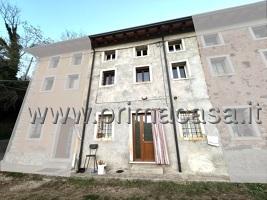 Rustico in vendita a Vestenanova