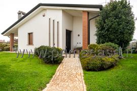 Villa in vendita a Arcole