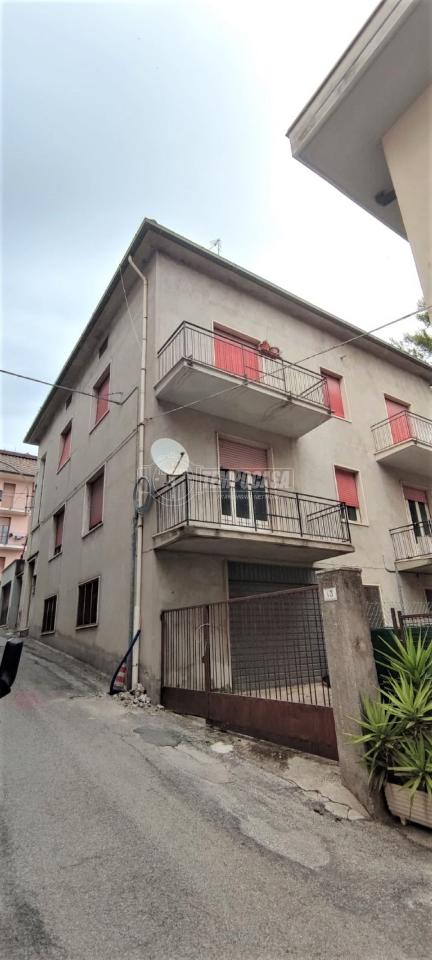 Trilocale in Via XXVII Novembre 1943 11, San Benedetto del Tronto