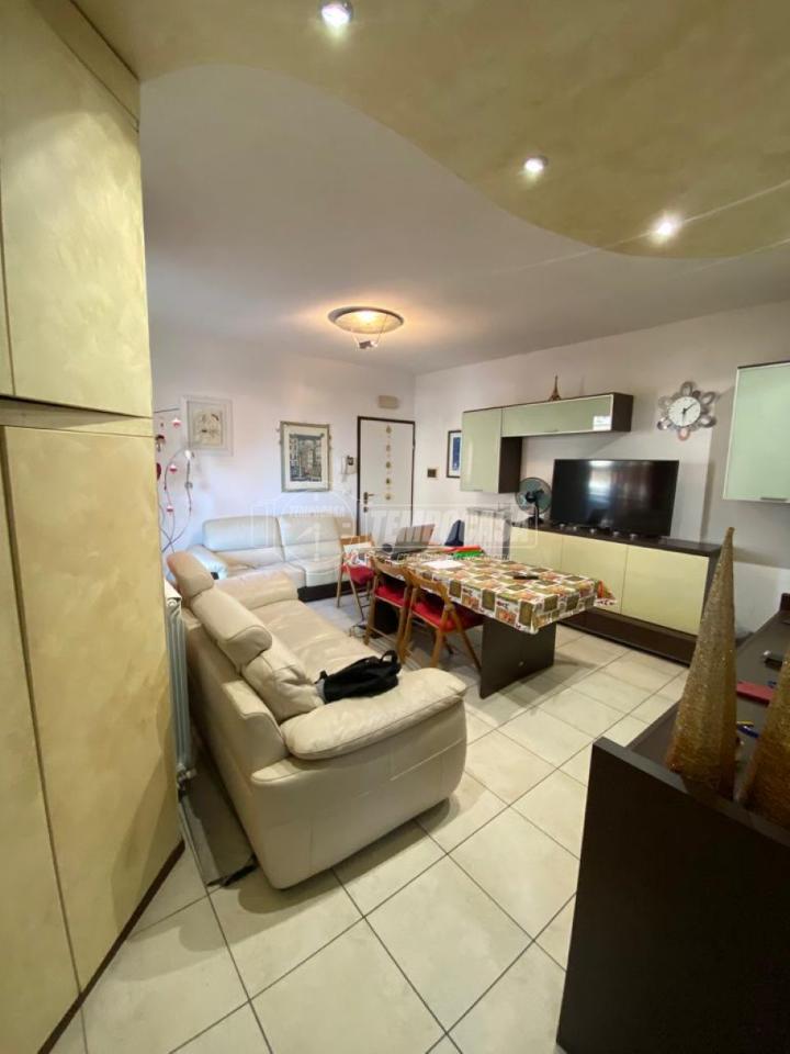 Trilocale in Via Santa Caterina 8, San Benedetto del Tronto