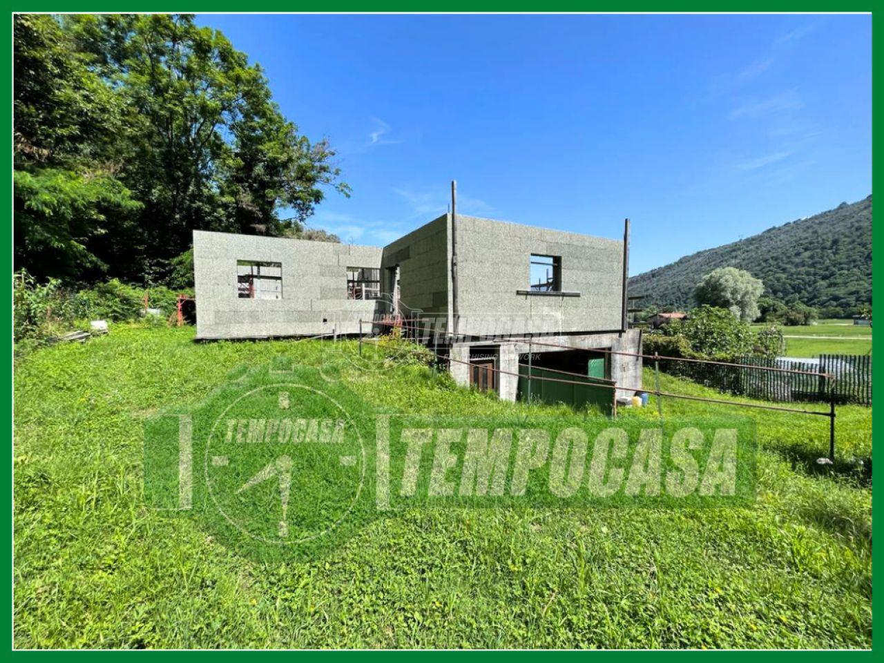 Villa in vendita a Brissago Valtravaglia