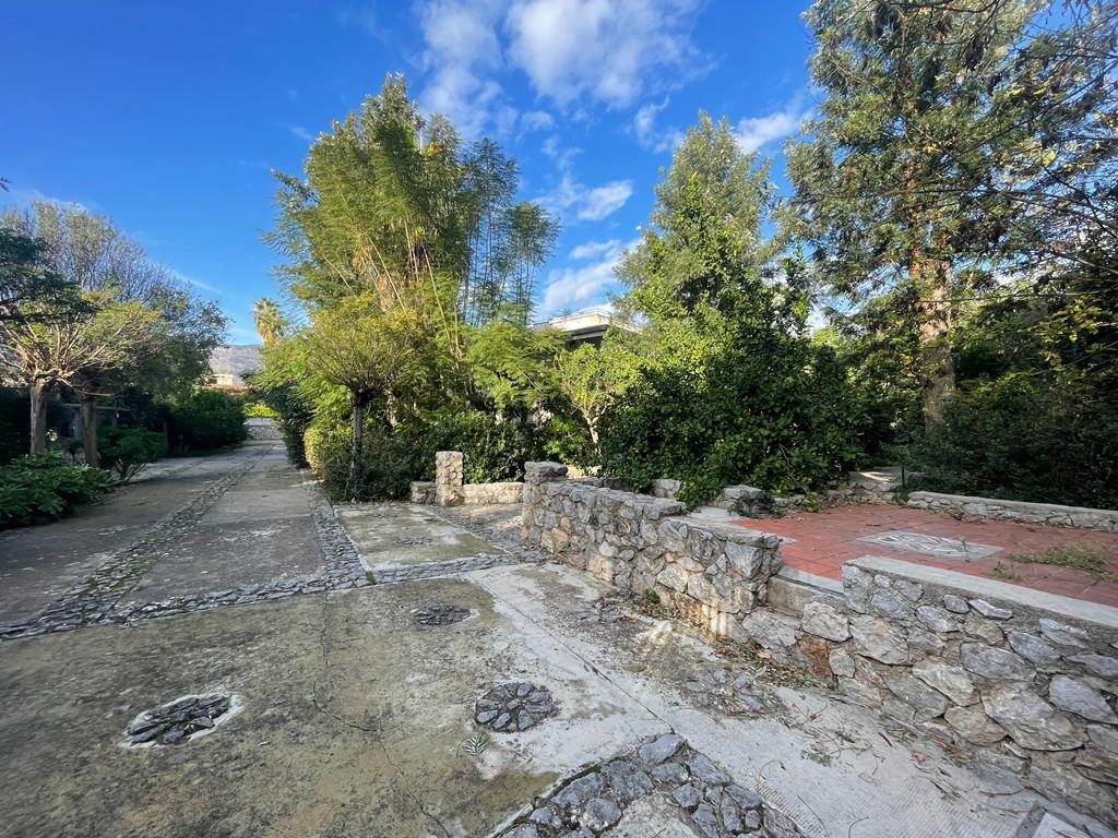 Villa in vendita a Palermo