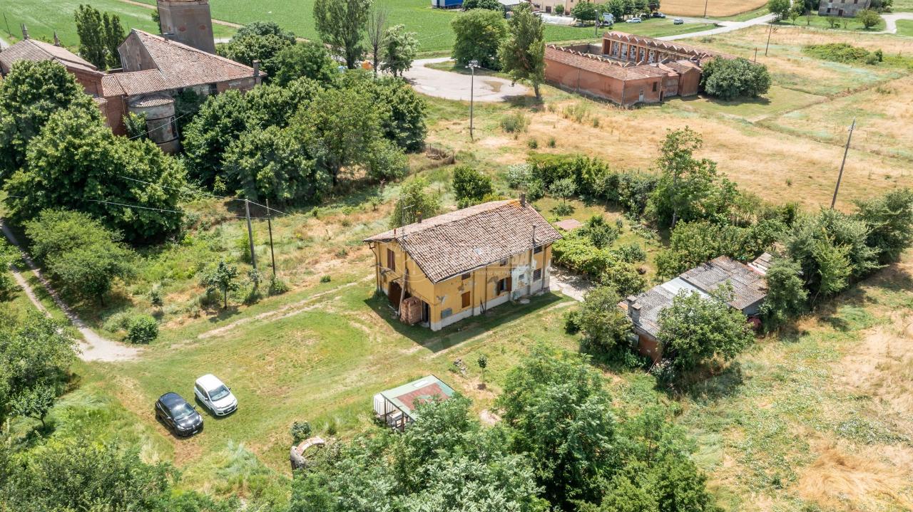 Casa indipendente in vendita a Medicina