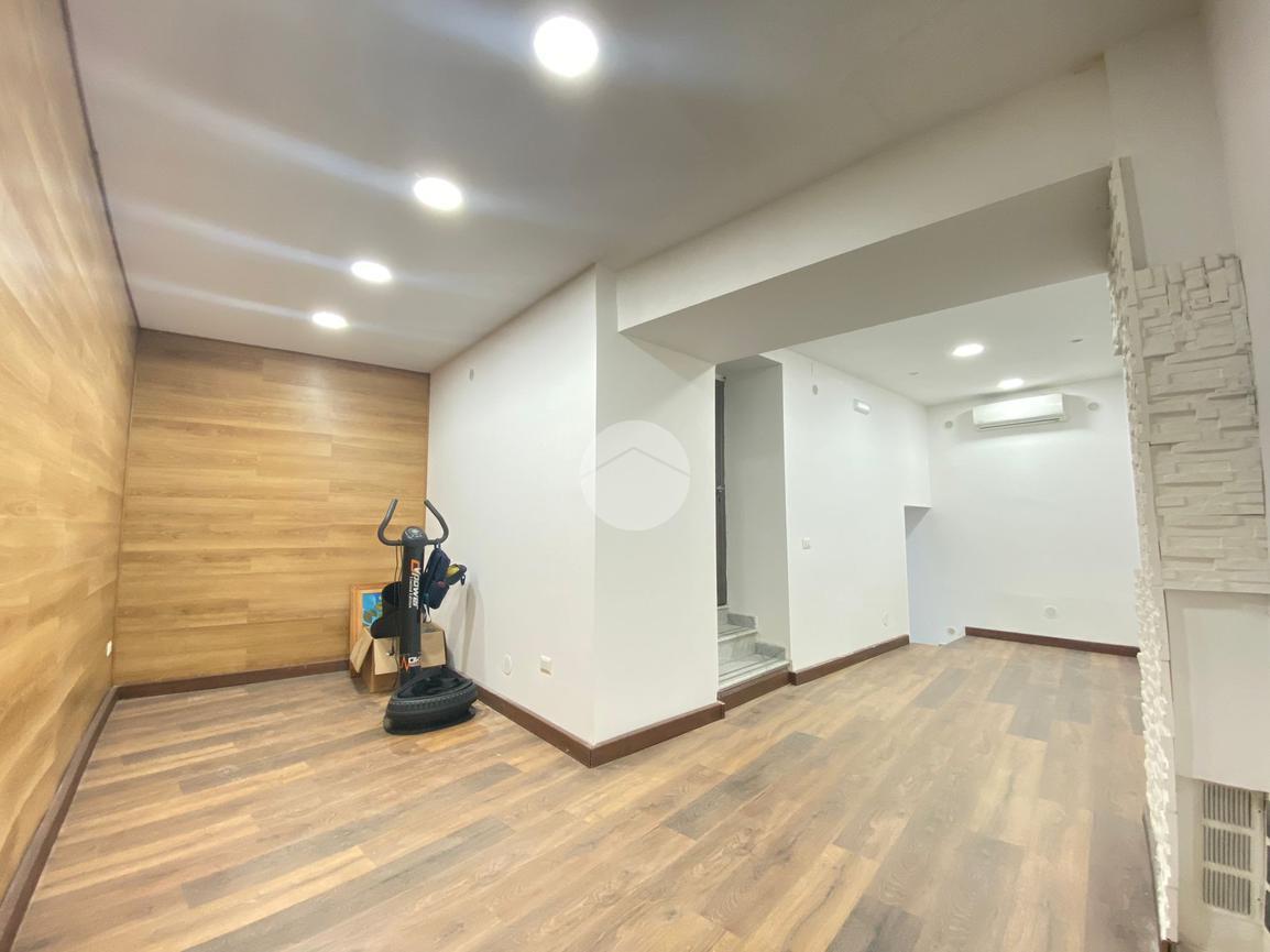 Negozio in vendita a Napoli