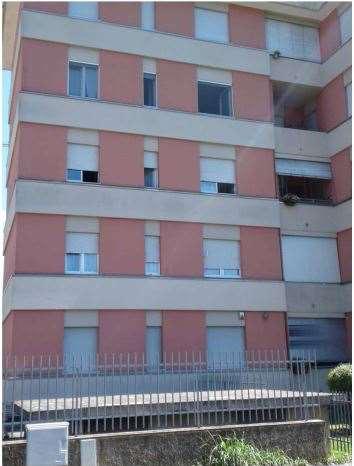 Appartamento in vendita a Cantu'