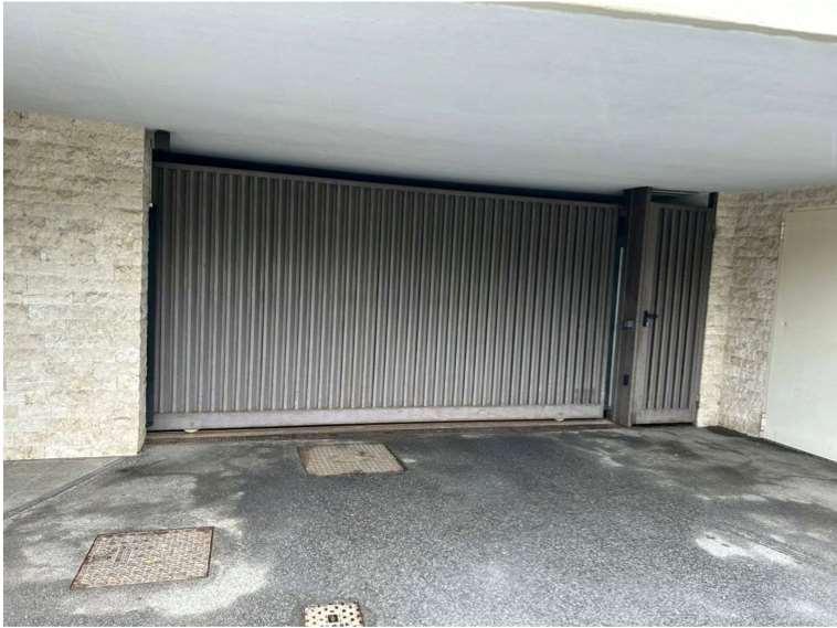 Garage - Posto auto in vendita a Cantu'