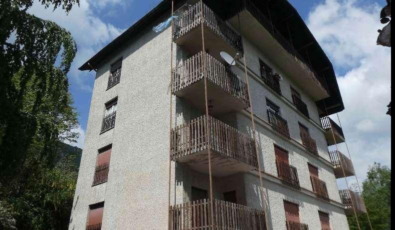 Appartamento in vendita a Ballabio