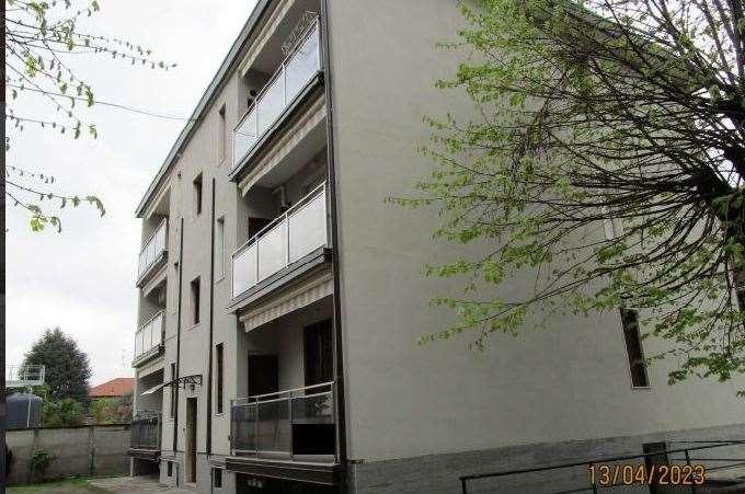 Appartamento in vendita a Varedo