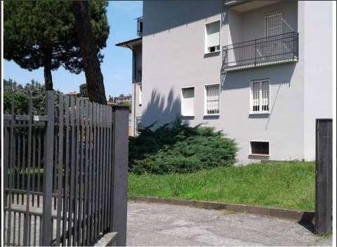 Appartamento in vendita a Cantu'