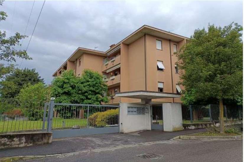 Appartamento in vendita a Arosio