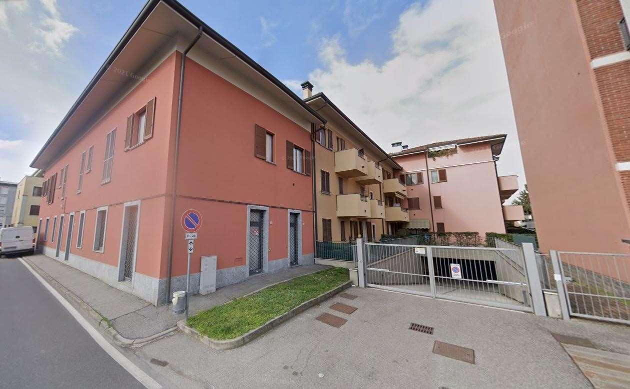 Garage - Posto auto in vendita a Ornago