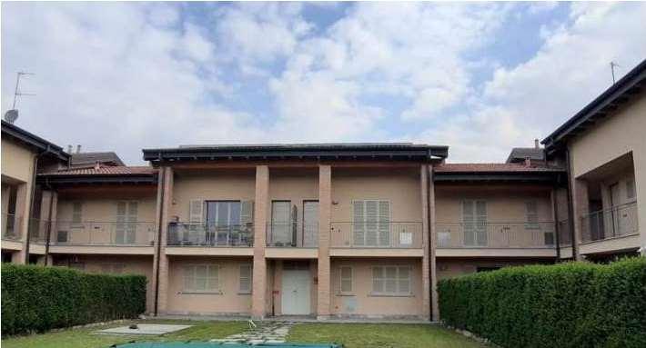 Appartamento in vendita a Monguzzo