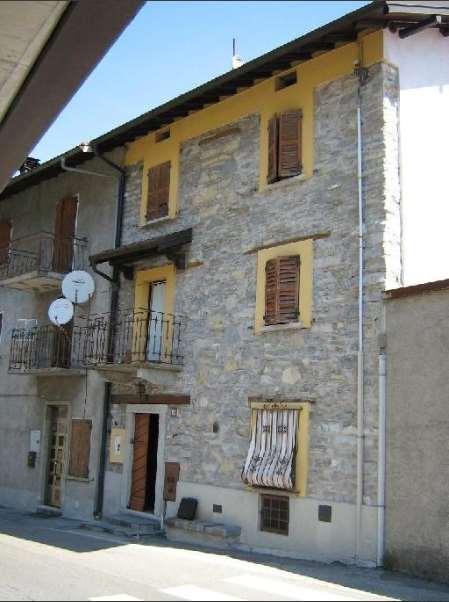 Appartamento in vendita a Centro Valle Intelvi