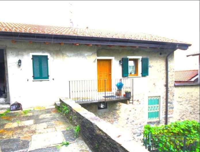 Appartamento in vendita a Plesio