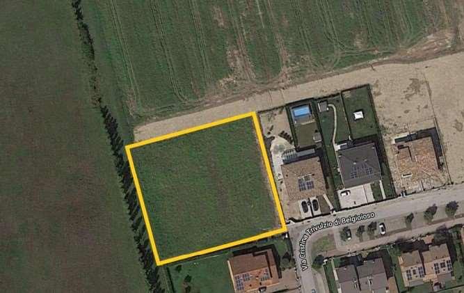 Terreno edificabile in vendita a Mirandola