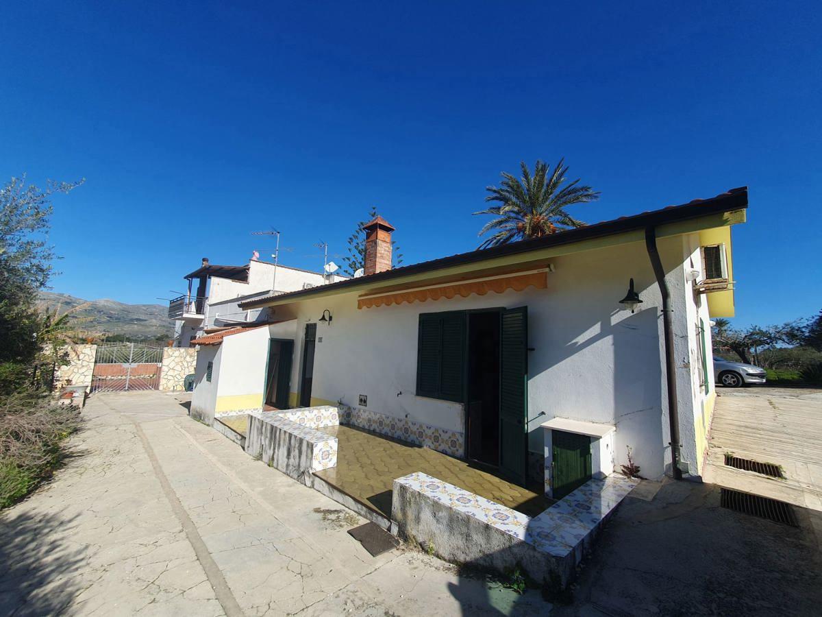 Villa in vendita a Castellammare Del Golfo