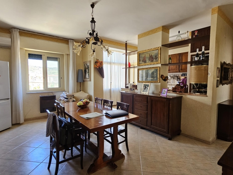 Appartamento in vendita a Palermo
