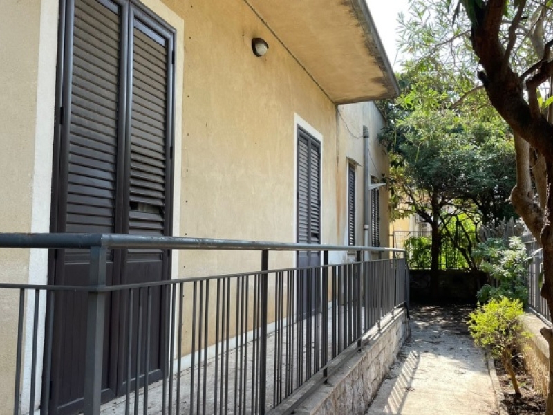 Casa indipendente in vendita a Palermo