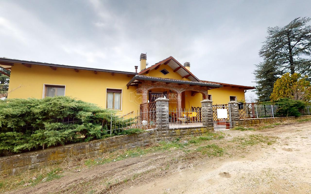 Villa a schiera, Castel d'Aiano