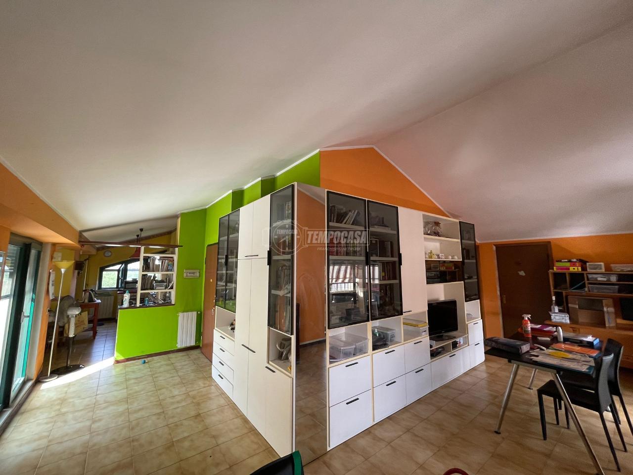 Appartamento in vendita a Osio Sotto