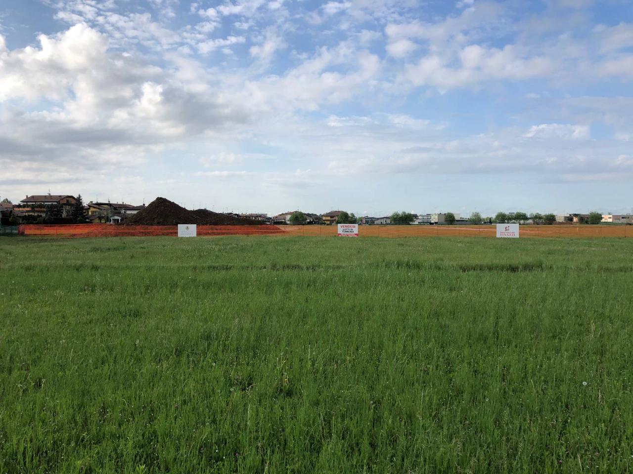 Terreno edificabile residenziale in vendita a Calcinate