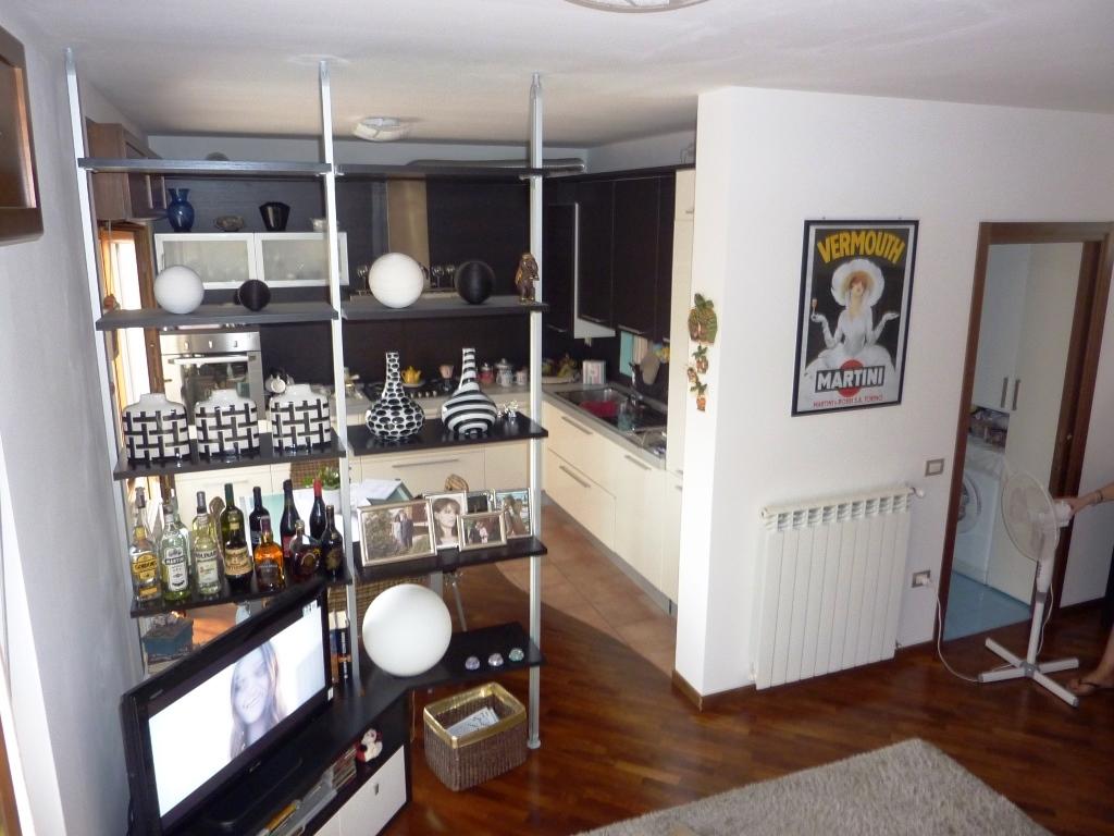 Appartamento in vendita a Bergamo