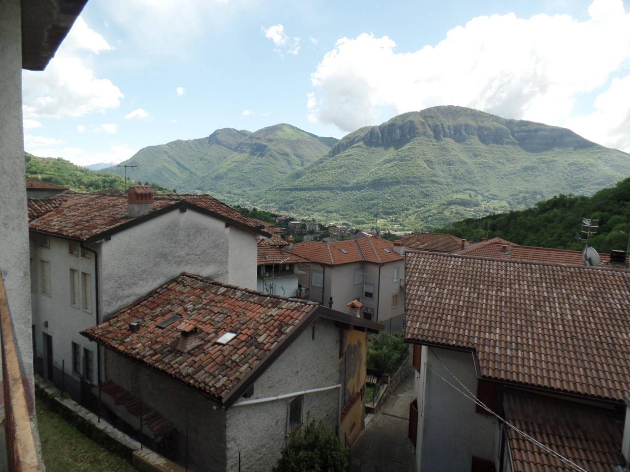 Casa indipendente in vendita a Gaverina Terme