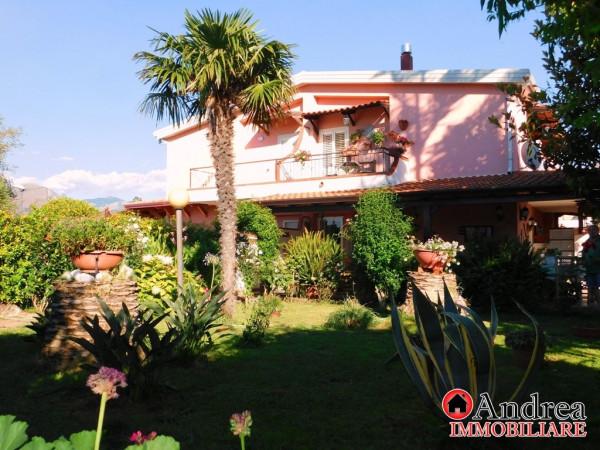 Villa plurifamiliare in vendita a Scalea