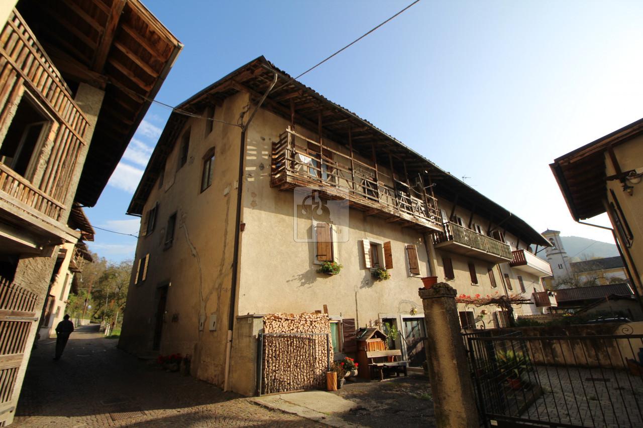 Villa in vendita a Ledro