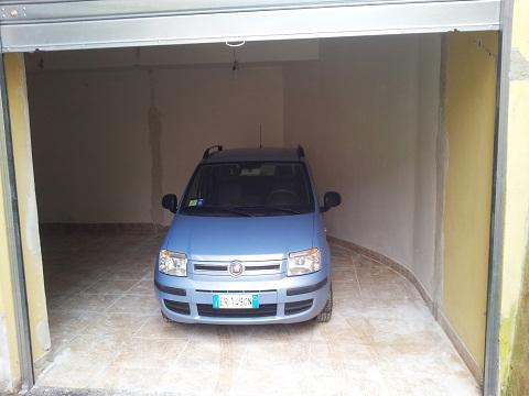 Box in vendita a Pomezia