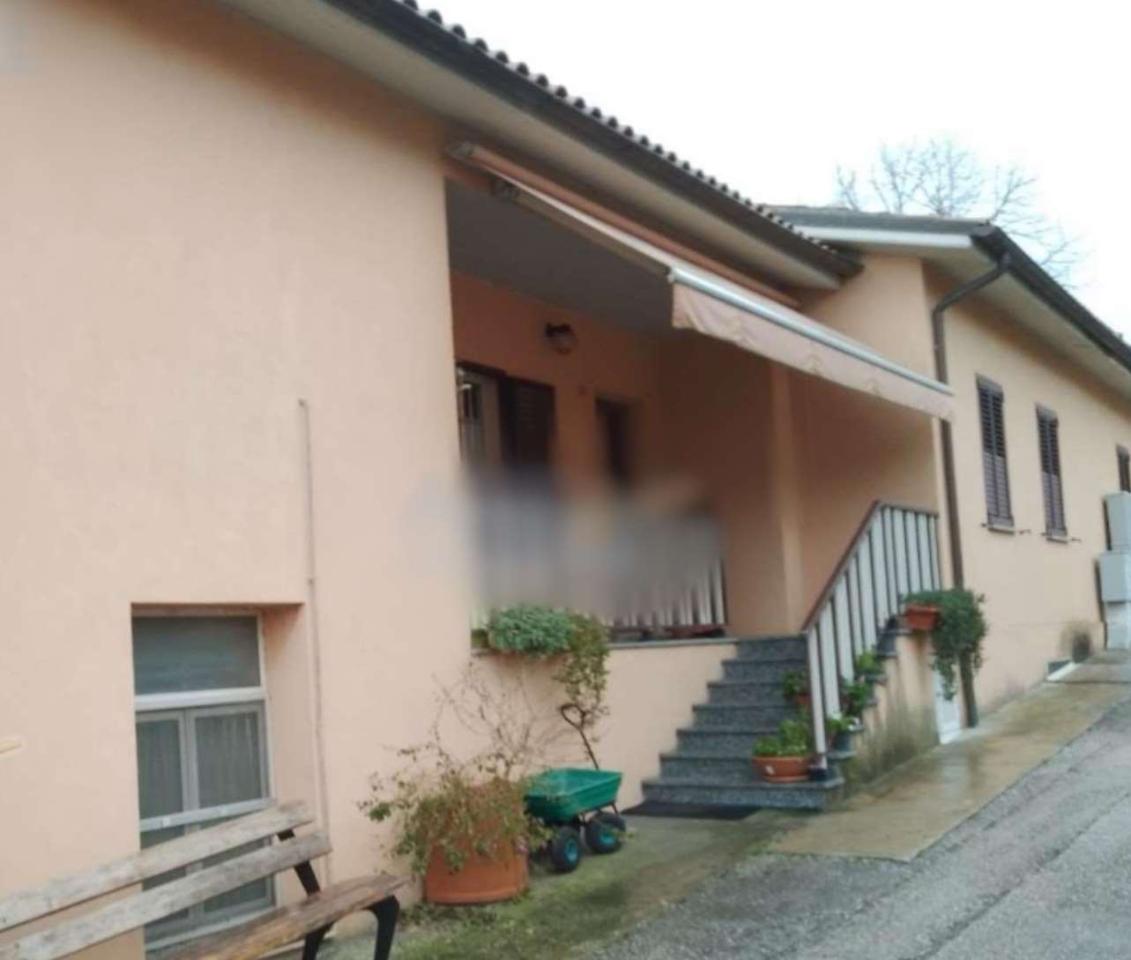 Casa indipendente in vendita a Fabriano