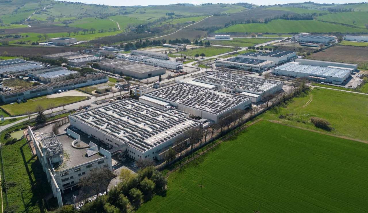 Capannone in vendita a Montelupone