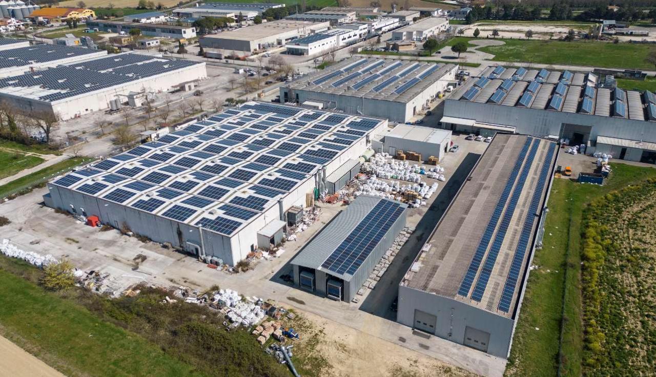 Capannone in vendita a Montelupone